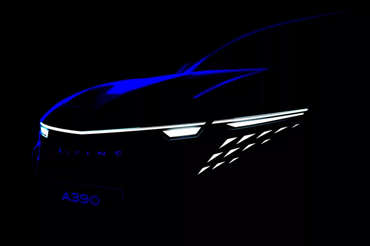 量產車頭與概念車9分像，Alpine預告A390 5/27亮相 - Yahoo奇摩汽車機車