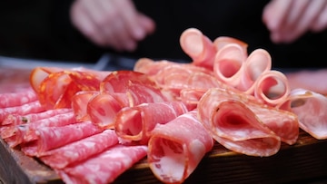 Billige Wurst: So erkennen Sie mangelhafte Qualität