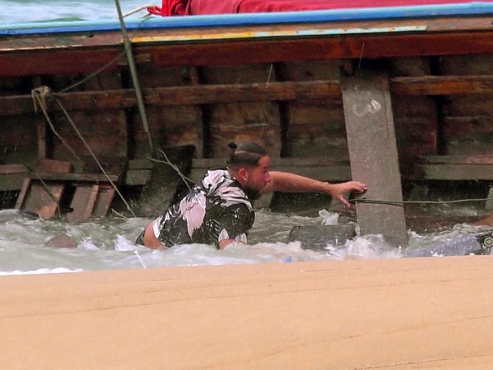 "Kampf der Realitystars": Schiffbruch mit Löwe zum Auftakt