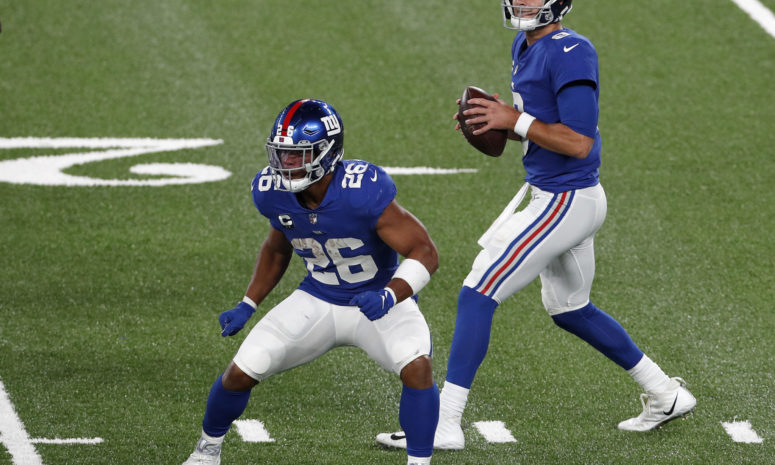 NFL World Reacts To Massive Brawl At Giants Practice