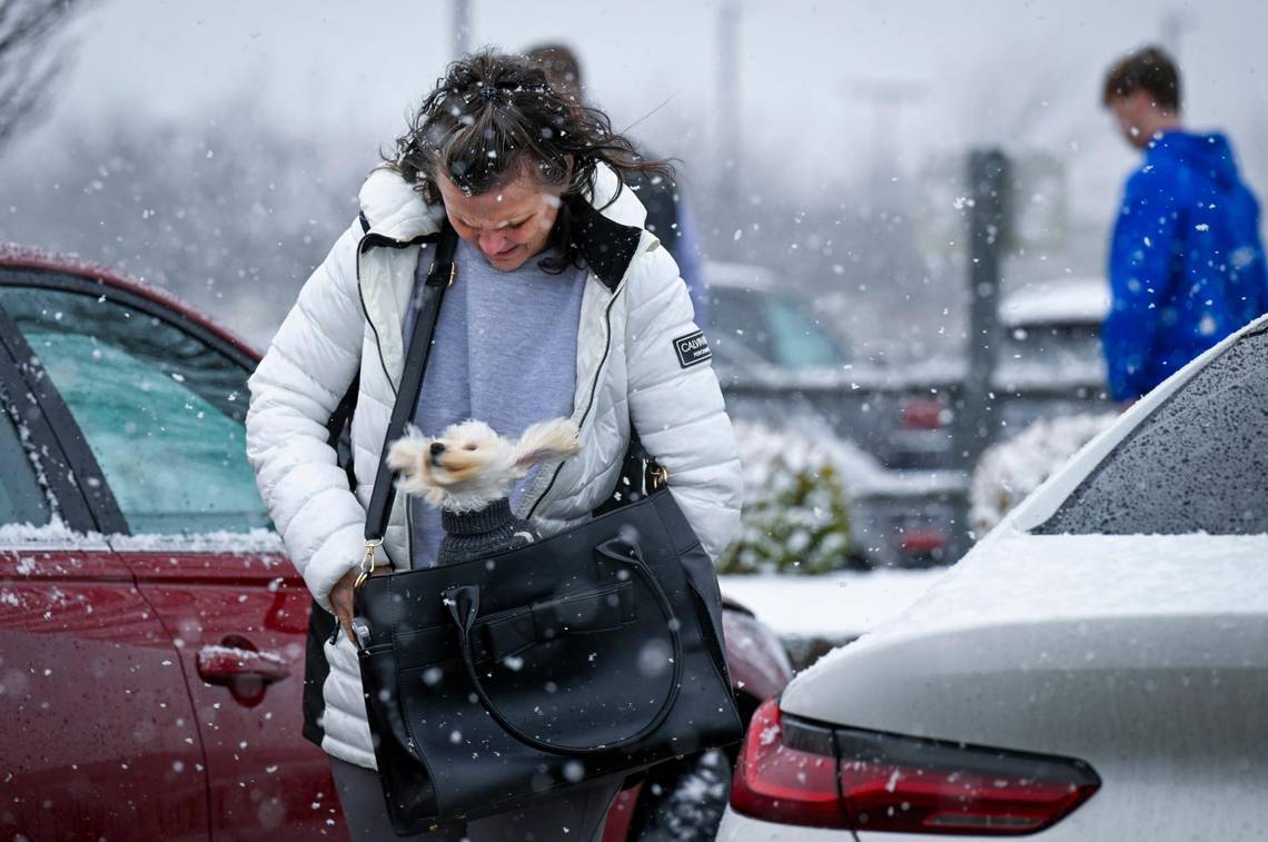 First of two winter storms heads through Kansas City area. What to ...
