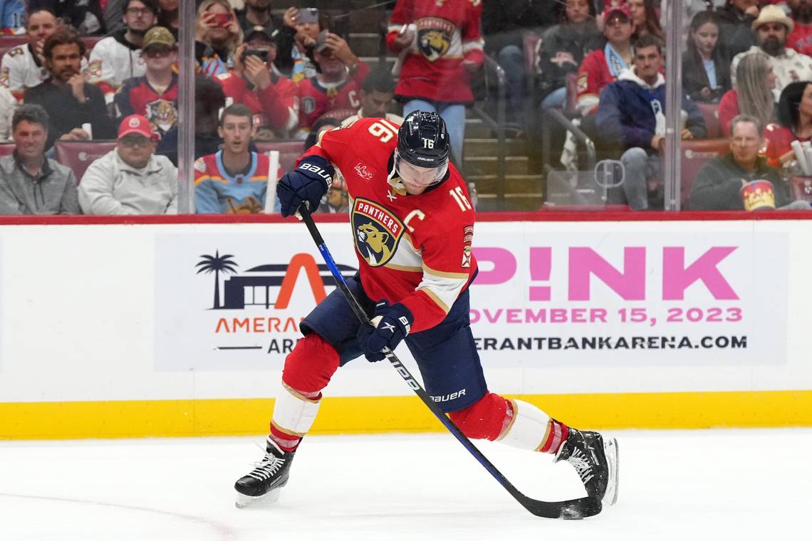 Barkov’s two late goals lift Panthers to shootout win over the Red Wings