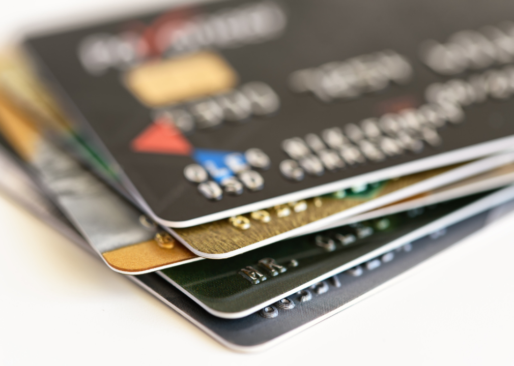 5 early warning signs of fraud on your account, according to banking ...