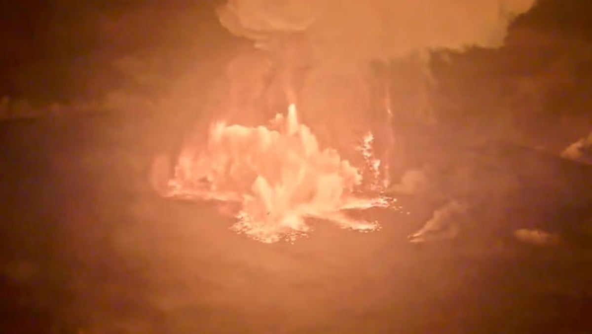 Lava spews into air as Hawaii’s Kilauea volcano erupts in spectacular ...