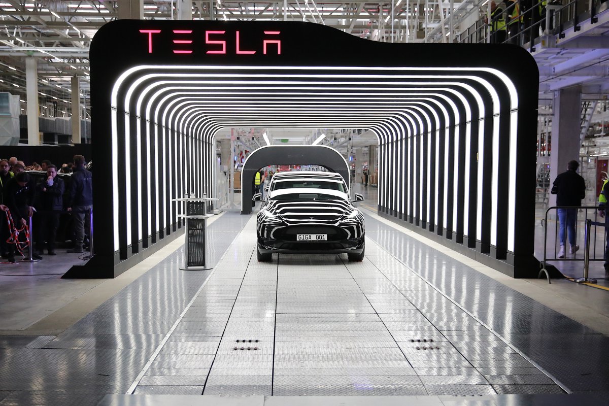 Tesla Sales Drop in Europe for Fifth Straight Month