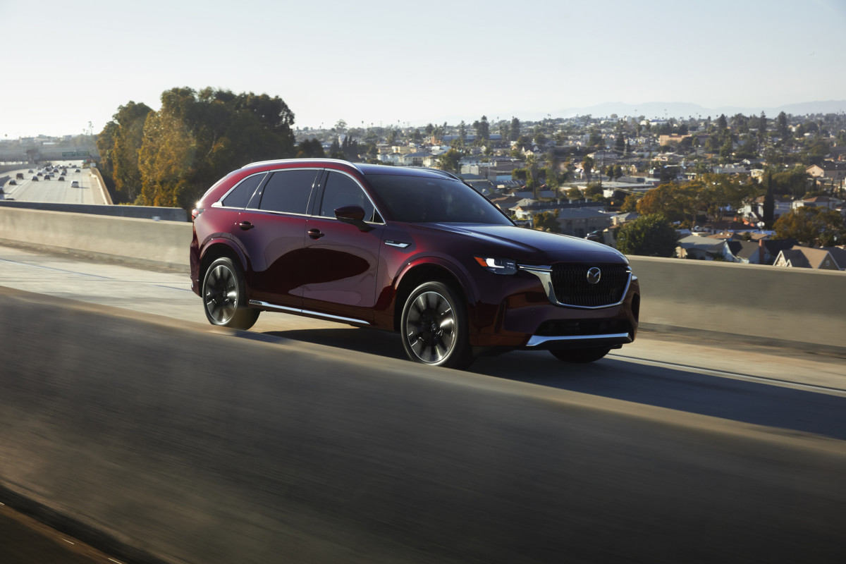 Mazda CX-70 vs. CX-90 Dilemma: Making Sense of Mazda's New Strategy