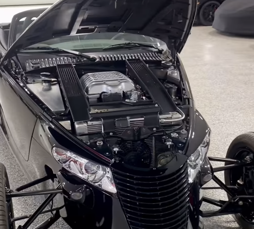 This Hellcat Upgrade Makes the Plymouth Prowler Into the Car It Should ...