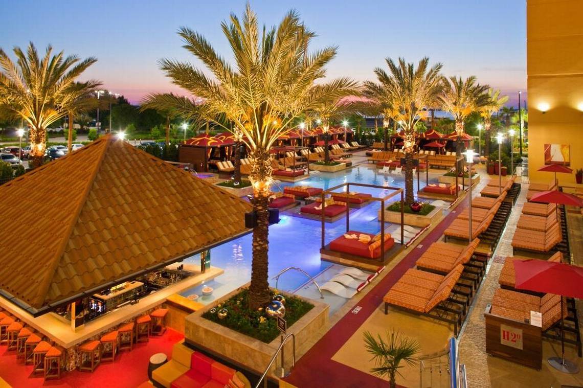 Which Mississippi Coast casino pools are open to the public? Here’s our ...