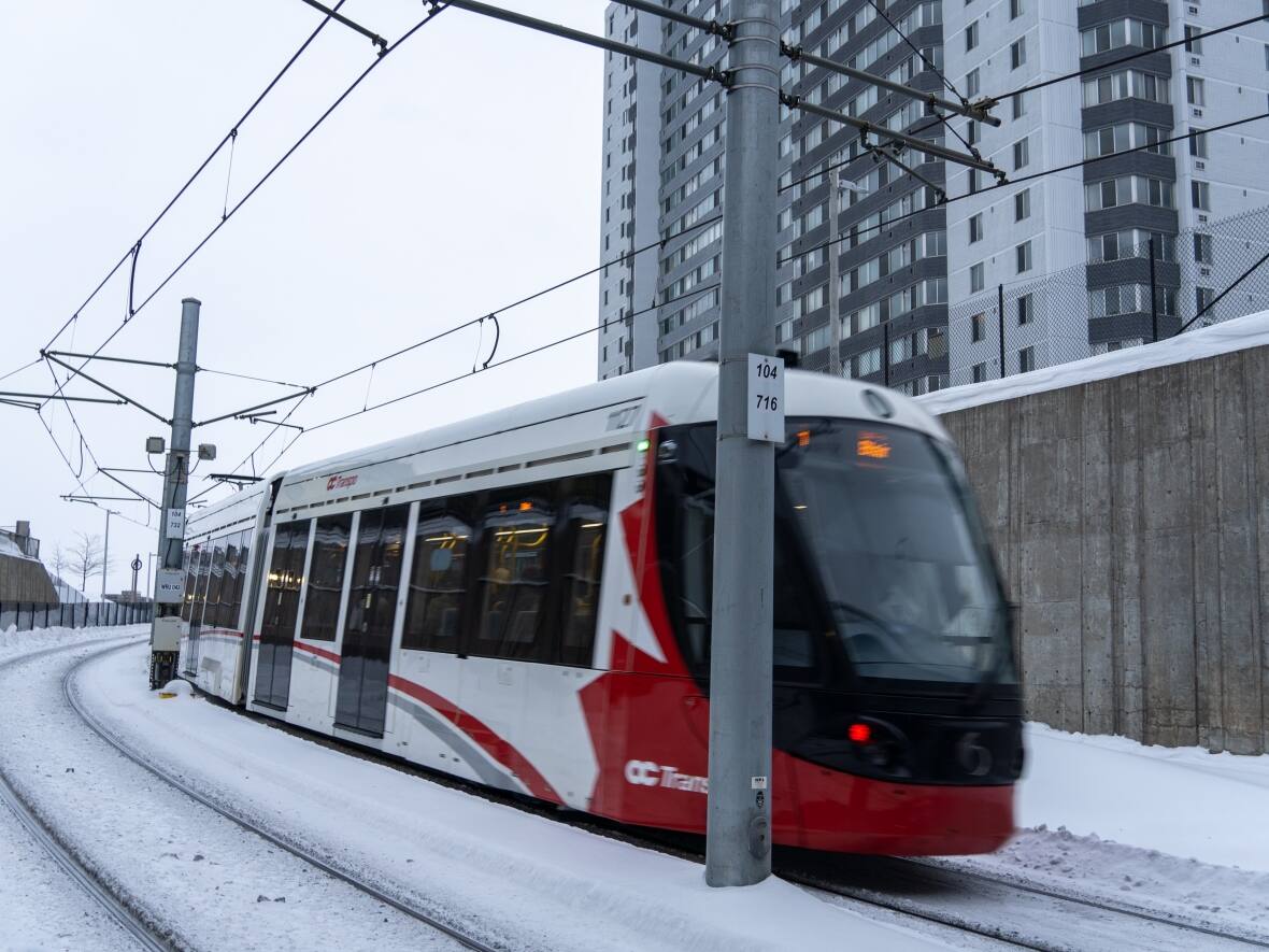 Ottawa LRT is safe, but transit boss says extra precautions can't be used long term - Yahoo News ...