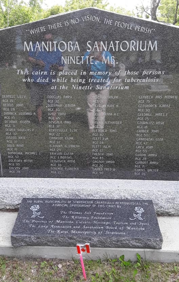 Inuit describe 'bittersweet' experience at burial sites of lost loved ...