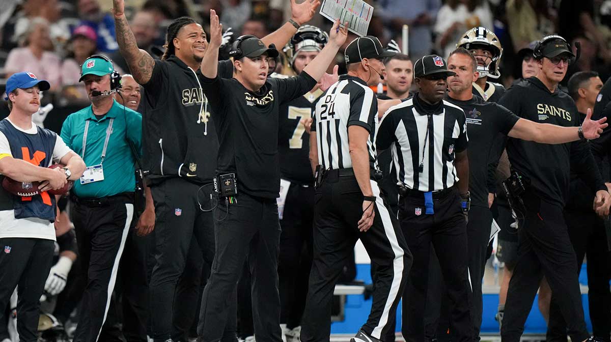 Saints troll Jaxson Dart after Kellen Moore’s 1st win - Yahoo Sports