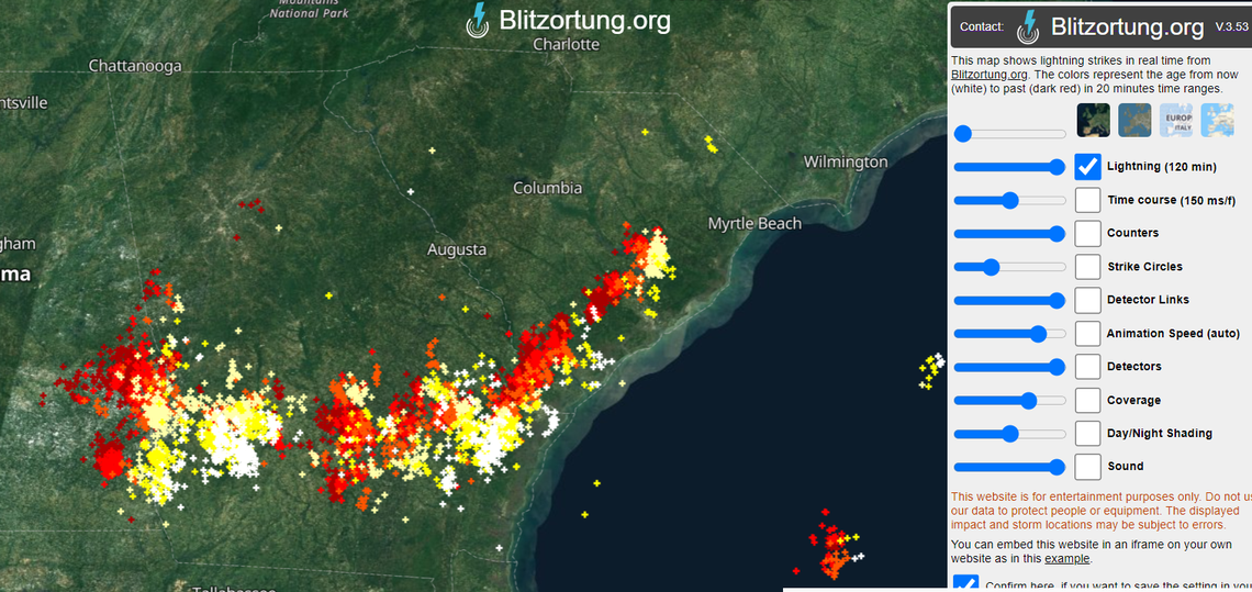 Three weeks of lightning in a few hours. Thunderstorms light up ...