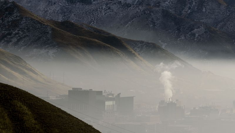 Smog, fog and cold blankets the Wasatch Front