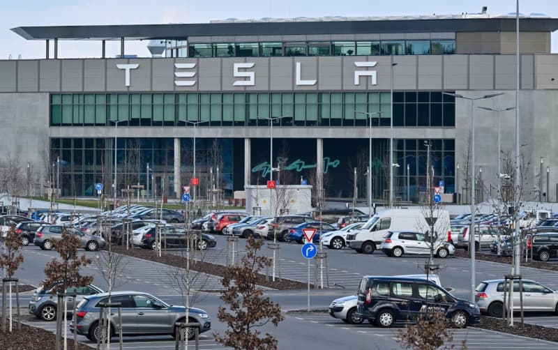 Tesla halts production until end of next week after sabotage