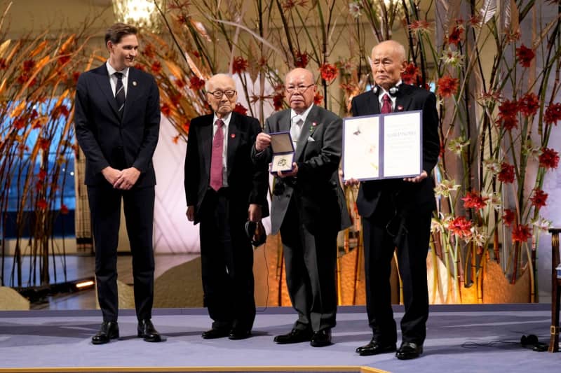 Nobel Prize winners receive awards on anniversary of founder's death
