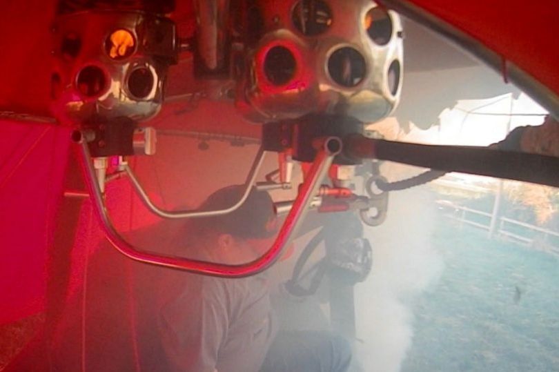 Pair injured after hot air balloon crashed into power cables - Yahoo ...