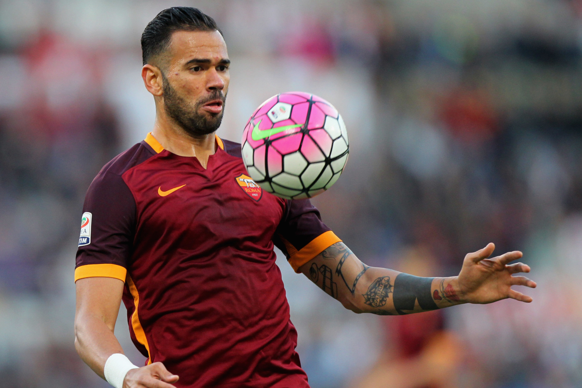 Castan: ‘Roma hid brain tumour diagnosis from me’ - Yahoo Sports
