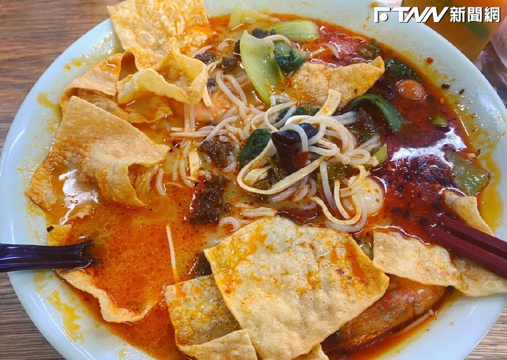 龍改叫loong還不夠！柳州「螺螄粉」官方英文譯名出爐 陸網嗨炸：中國怎叫外國跟著叫