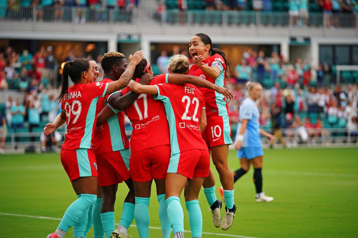 What to know about the NWSL’s new collective bargaining agreement, running through 2030 - Yahoo ...