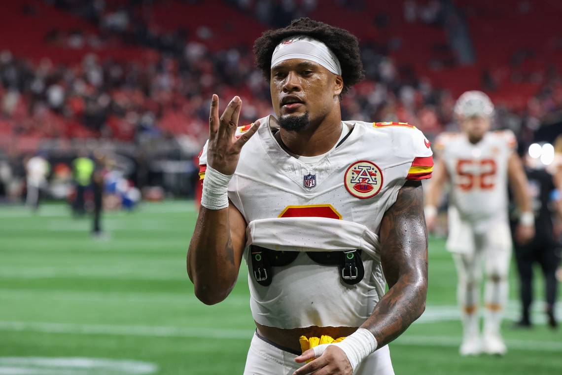 How did Chiefs safety avoid late pass interference flag? What he said ...