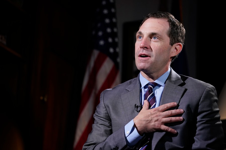 Crow bashes Republicans over lack of leadership in speaker debate