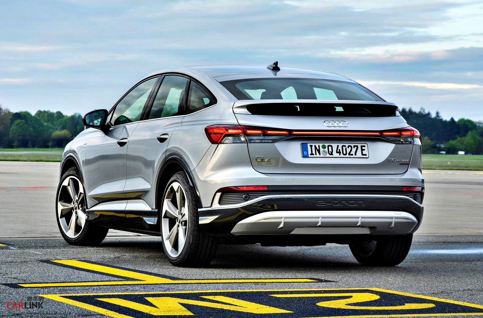 Audi Q4 Sportback e-tron 45 Edition One 219萬元線上馭定版展開線上預訂！ - Yahoo奇摩汽車機車