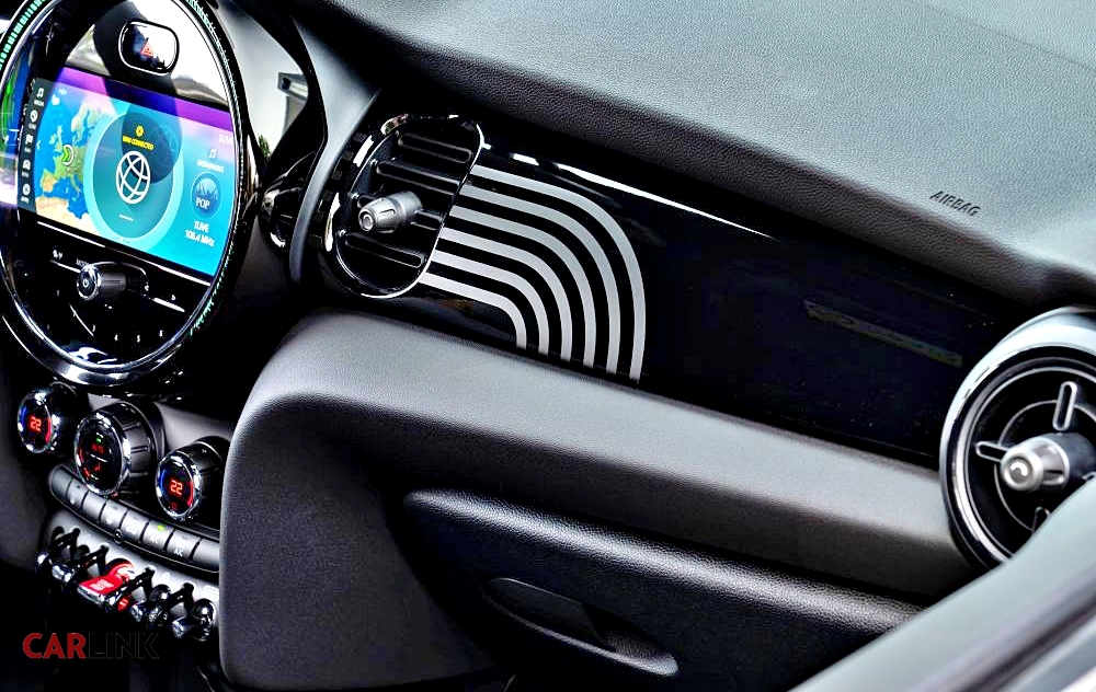 繽紛色彩就是MINI獨有的生活風格！MINI MULTITONE EDITION線上限量預訂 - Yahoo奇摩汽車機車