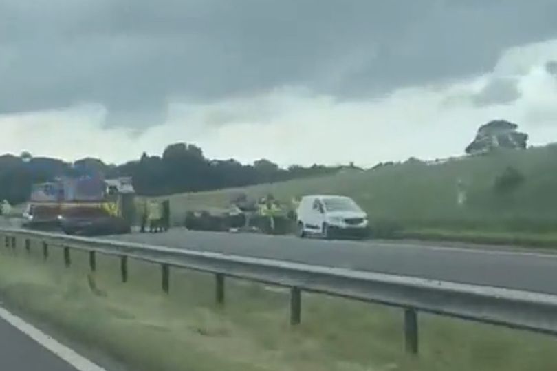 Police issue update on M6 closure after eight people including children ...