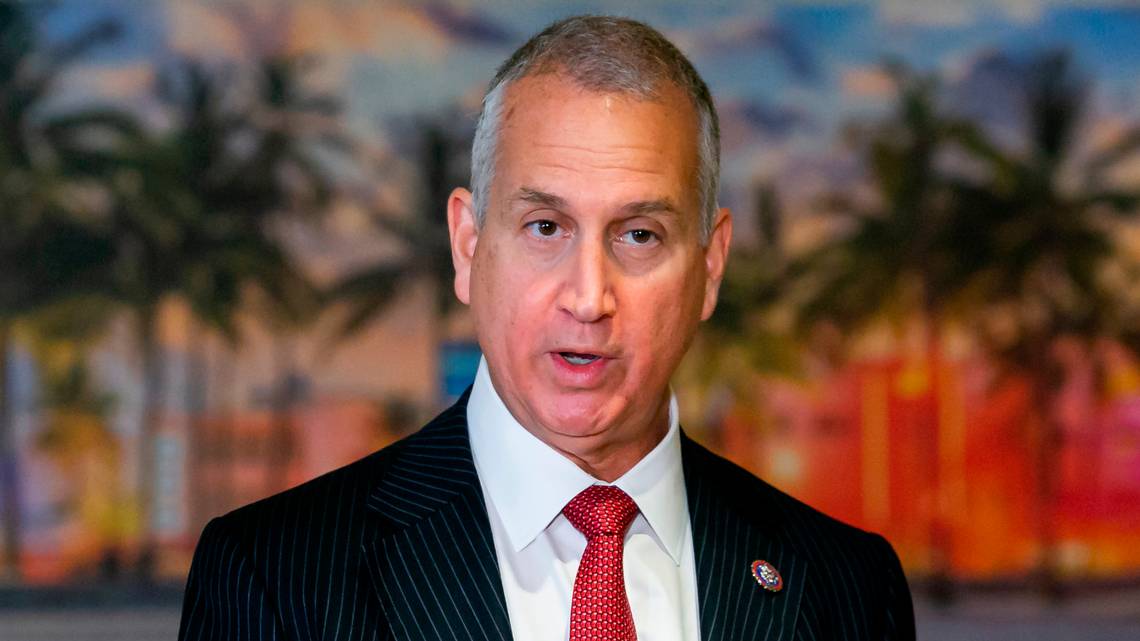 Miami congressman urges Noem not to deport Venezuelan torture victim