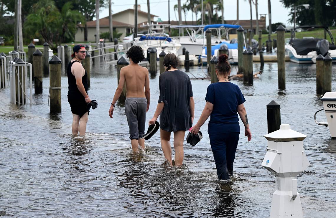 Idalia’s wind, flood and storm surge damage in Florida was caught on ...