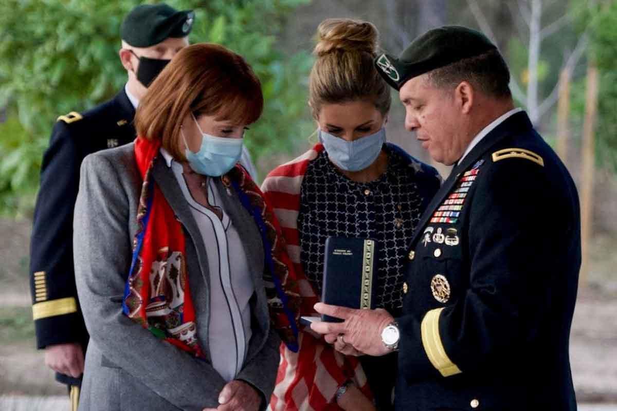 Green Beret Slain Fighting Attacker in Jordan Receives Posthumous ...