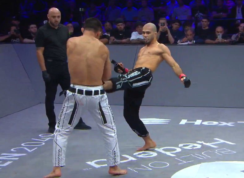 Karate Combat 54 video: Muhammad Mokaev debuts with nasty body shot finish - Yahoo Sports