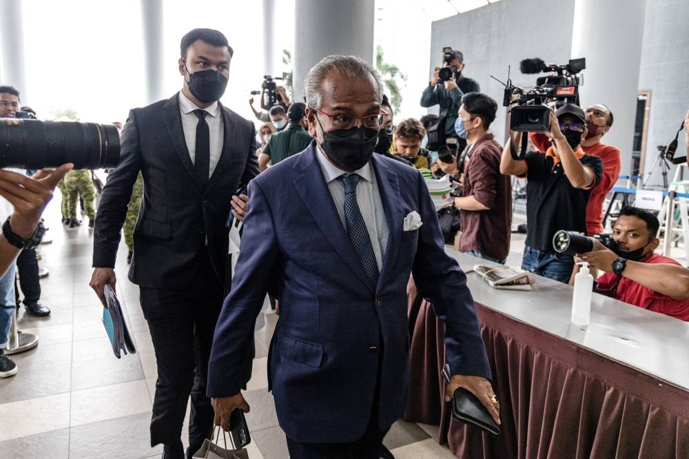 In letter to judges, Zaid Ibrahim firm claims Shafee made ‘false ...