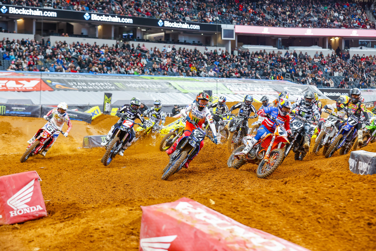 Supercross Riders React to Detroit Red Flag Ruling in 250 Class - Yahoo ...