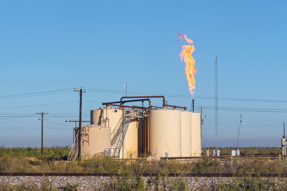 Eni pushes for cutting emissions in its first methane report