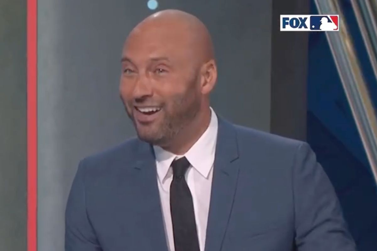 Derek Jeter Hilariously Interrupted by Call for His Parent-Teacher Conference in Middle of Live ...