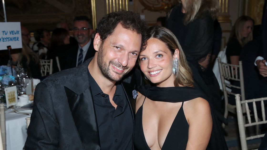 Éric Antoine : Sa femme Gennifer Demey en robe de gala et tenue de pom-pom girl au concours Miss ...