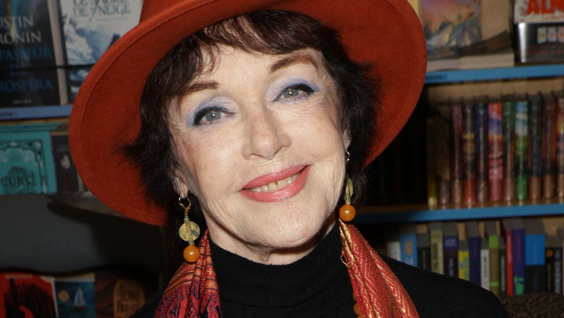 Anny Duperey : Sa maison située dans le 2e département le moins peuplé de France, en quatre ...