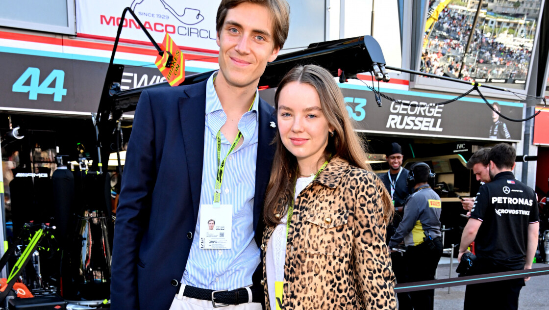 Alexandra de Hanovre en petite jupe léopard au Grand Prix de Monaco, la ...