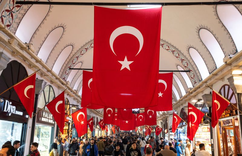 Turkish economy grew 2.1% in Q3, less than expected, as policy weighs