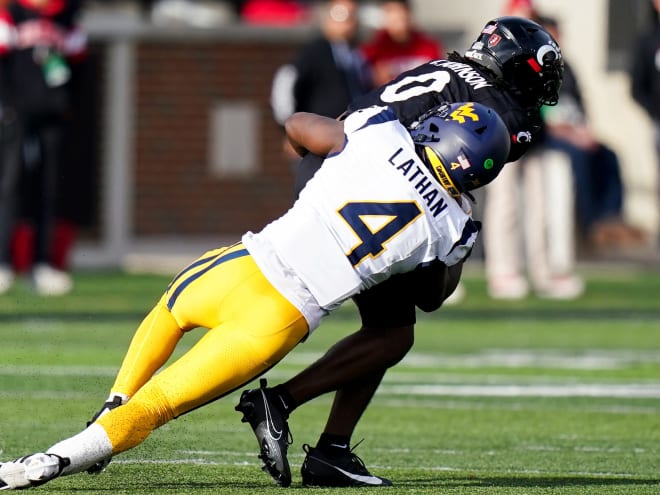 Ranking the top five LBs still available in the transfer portal - Yahoo Sports