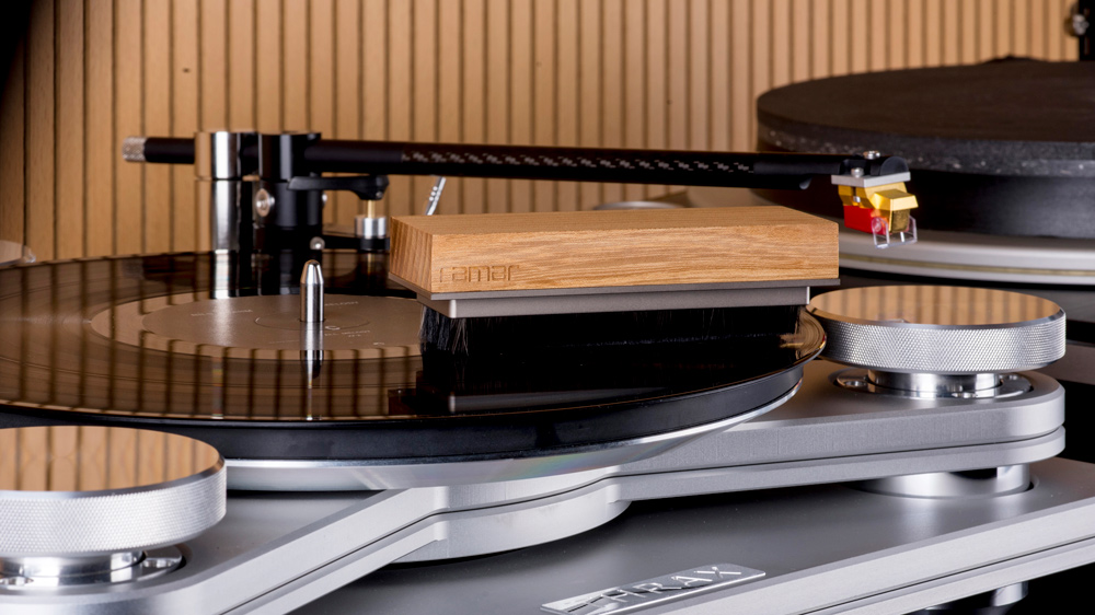 This Design-Savvy Record Brush Will Keep Your Vinyl Clean and Look Good ...