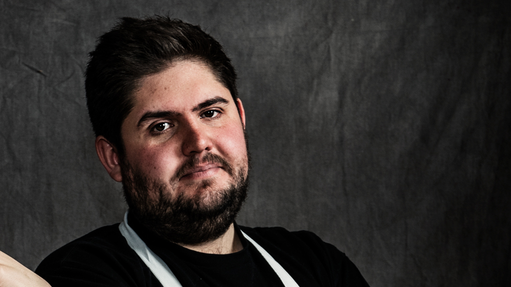 Watch a Michelin-Starred Chef Make One of His Favorite Comfort Foods