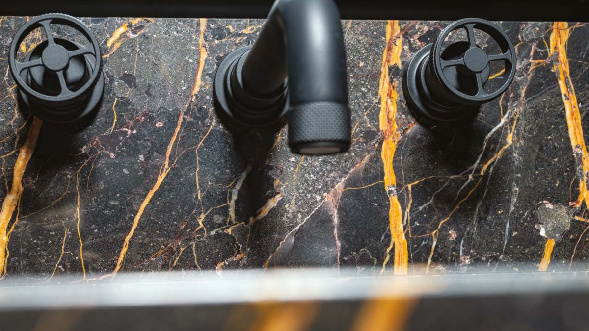 Boat of the Week: The World’s Fastest Yacht Can Transform Into a ...