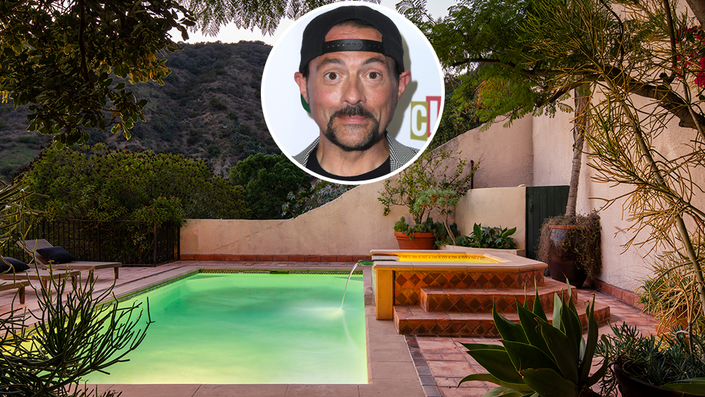 Kevin Smith’s House in Photos