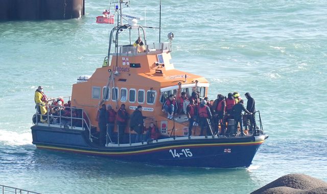 Channel crossings deal between UK and France 'in final stages', says ...