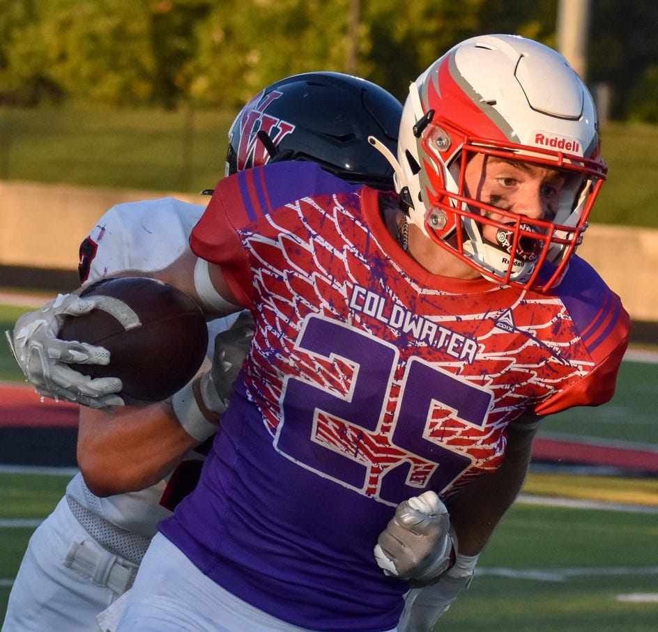 Cameron Torres plays football in Florida after legal battle in Michigan