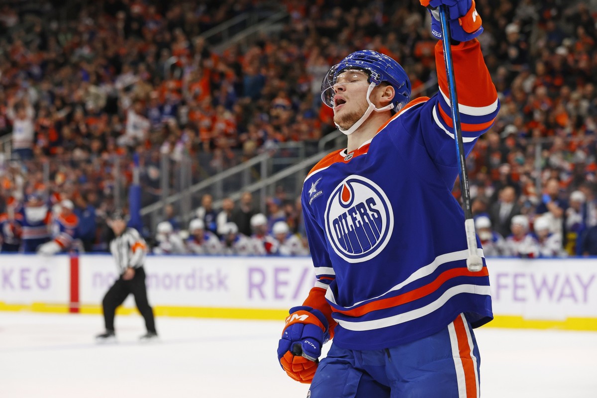 Oilers, Vasily Podkolzin, And Bald Heads - Yahoo Sports