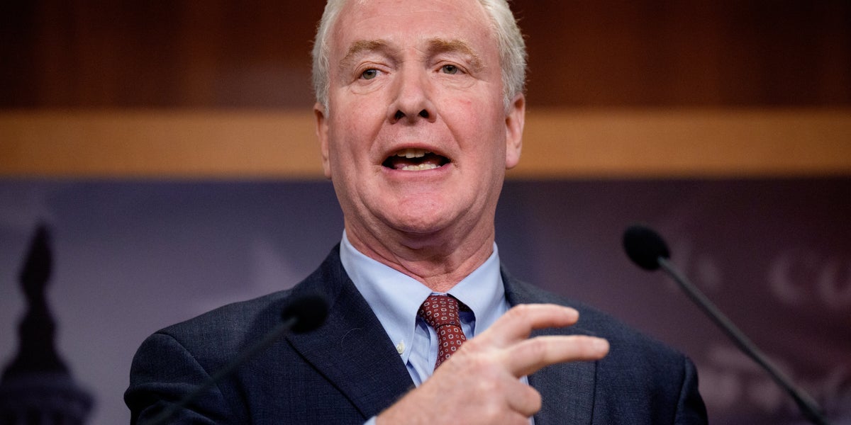 U.S. Senator Denied A Meeting With Kilmar Abrego Garcia In El Salvador