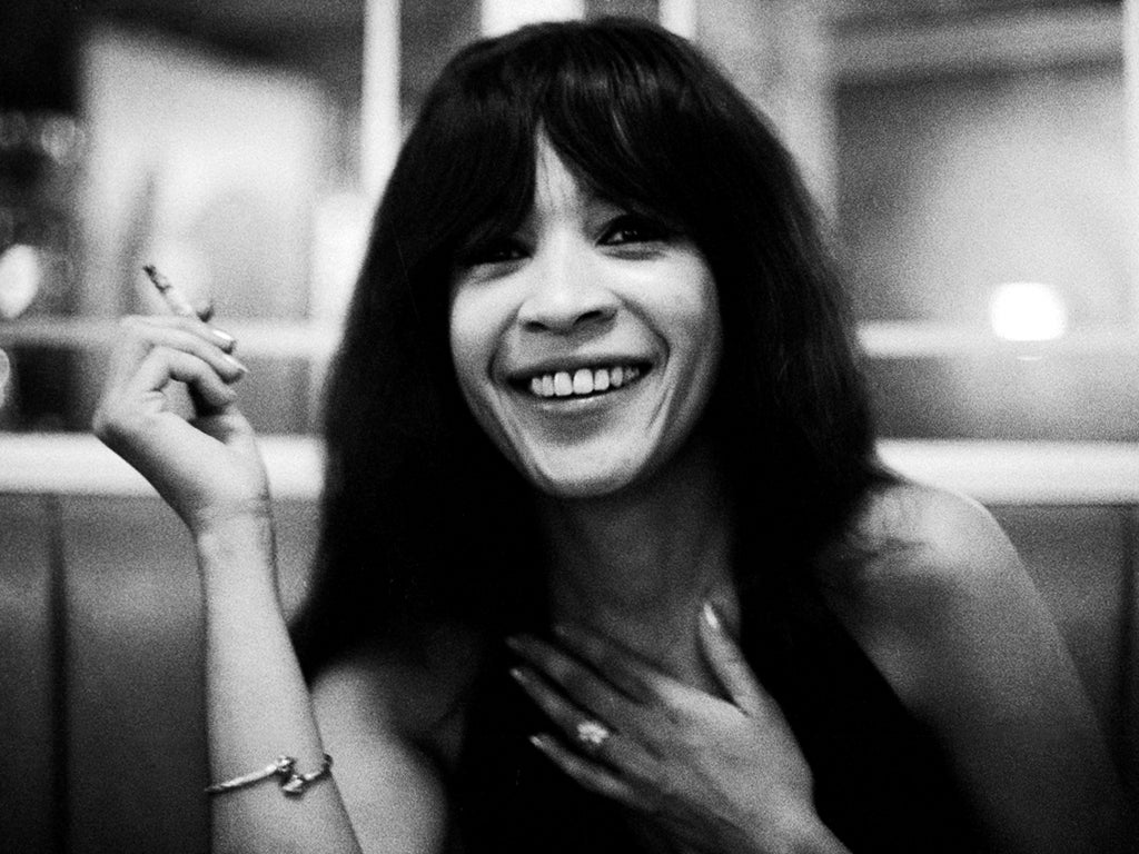 Ronnie Spector death: Lead singer of The Ronettes dies aged 78